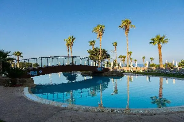 Hotel Laura Beach 4* Paphos Chypre - Promovacances
